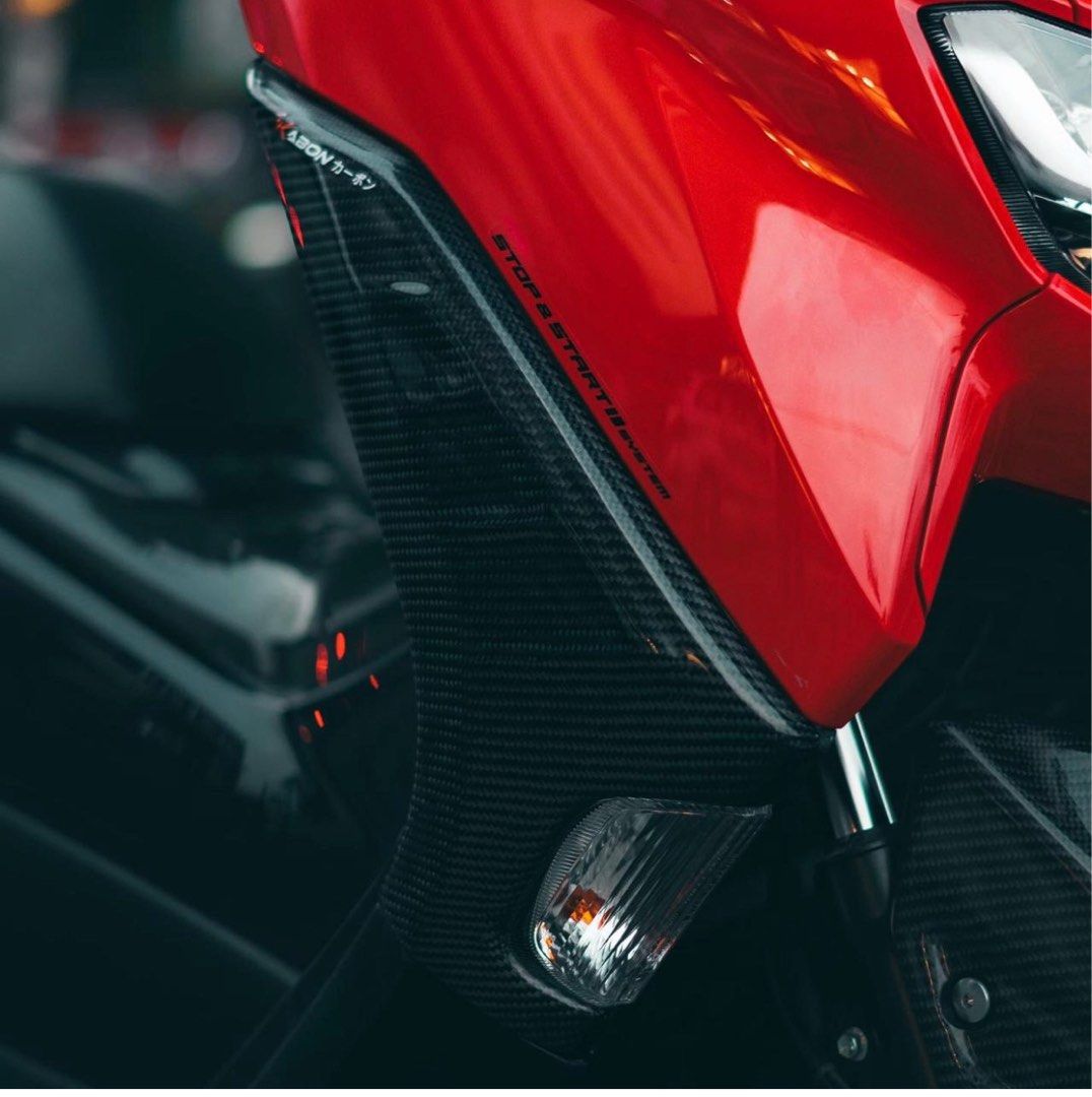 FRONT PANEL SIDE COVER CARBON YAMAHA NMAX 155 V2 – ZYNBIKES